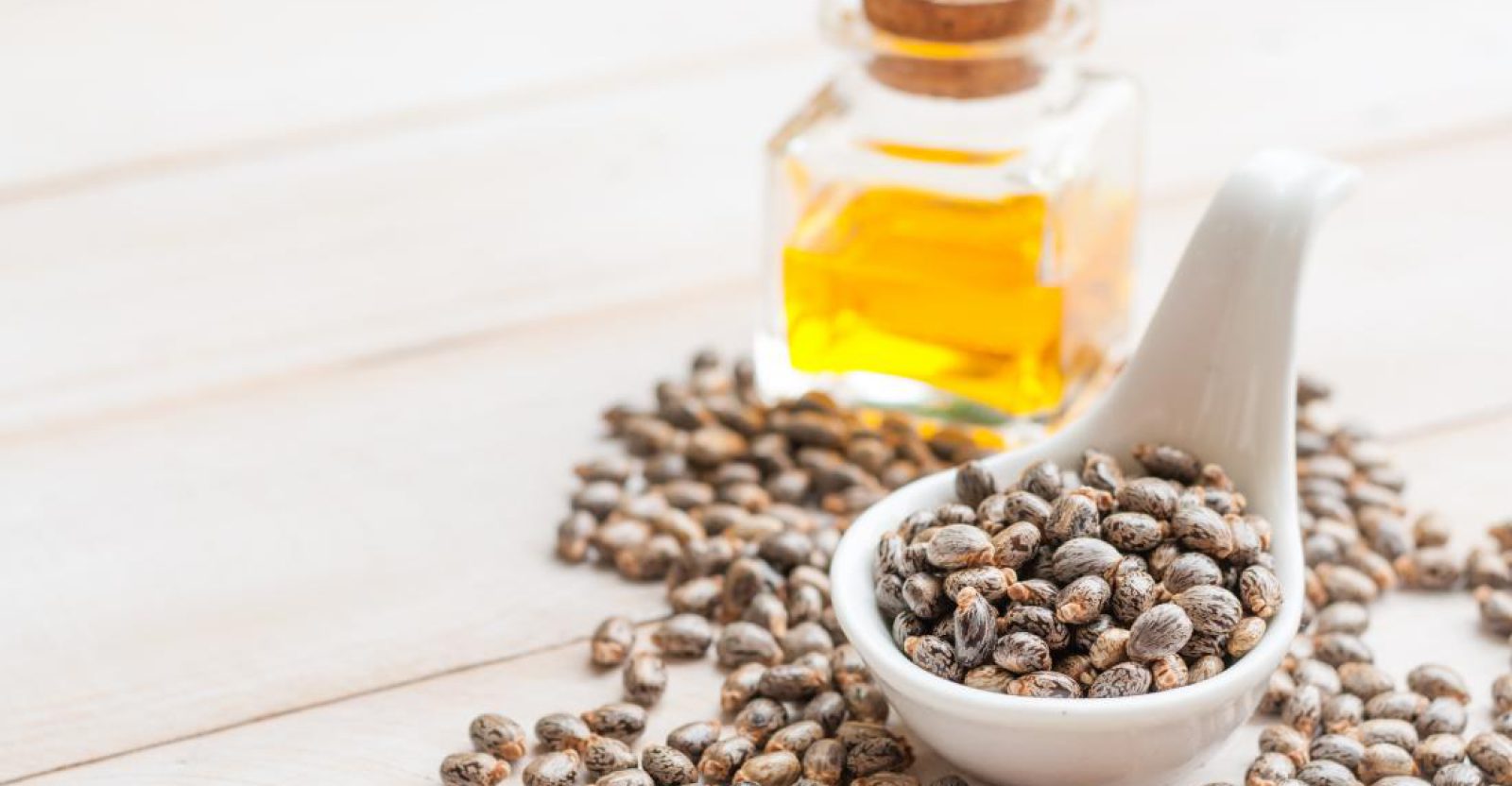 Pure Castor Oil: How Can It Improve Your Looks? The List of Top Castor ...